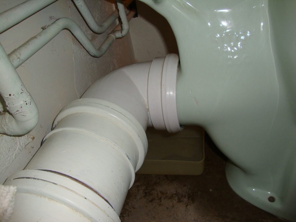 Replace Pan Connector Plumbing Job In Dunstable Bedfordshire MyBuilder